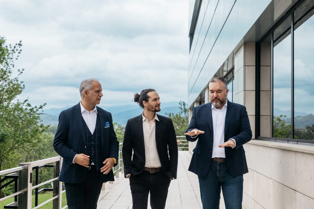 Southern Co. quietly makes next-gen nuclear fuel history in Georgia ...