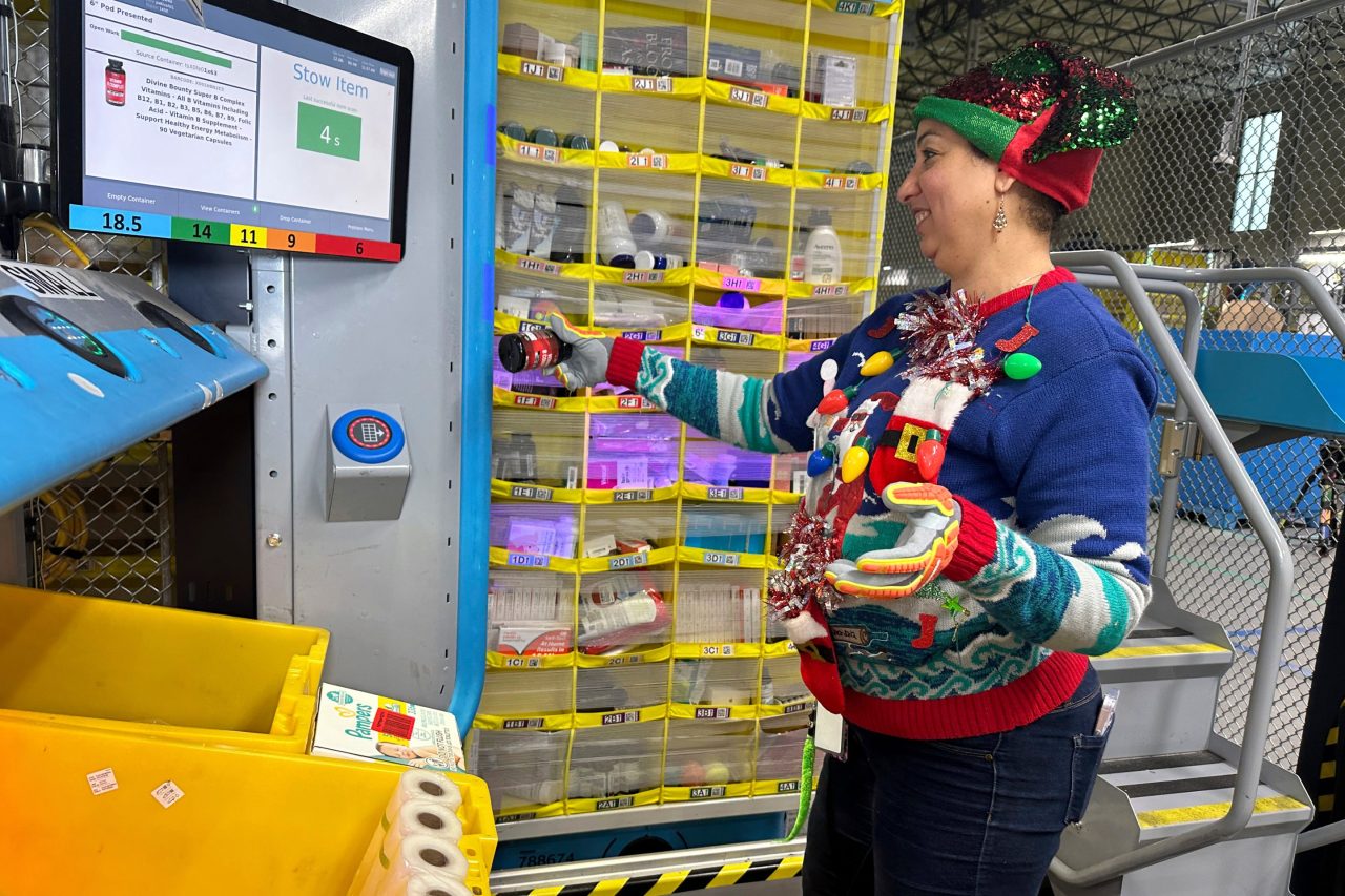 Holiday hiring forecast to fall to 16-year low as tariffs force retail ...