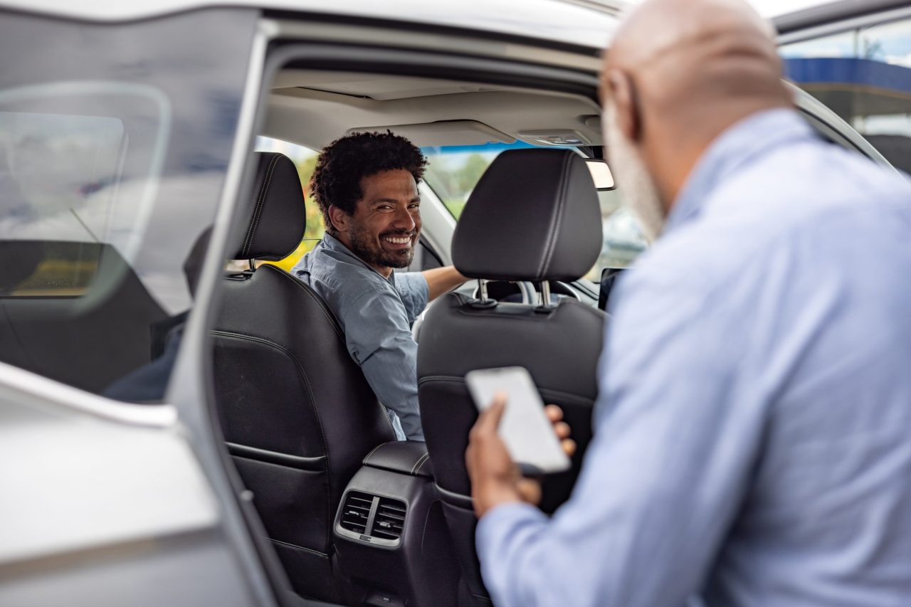 Uber is paying drivers extra to train its AI models. Here are 3 things ...