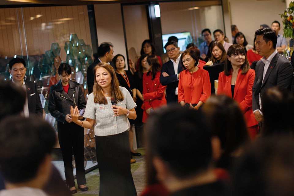 'You better buckle up': DBS's Tan Su Shan prepares for AI, crypto, and ...