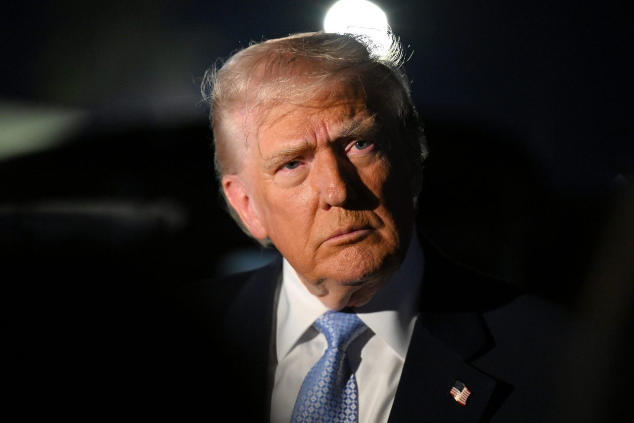 Trump promises to send $2,000 tariff dividend checks ‘probably the ...