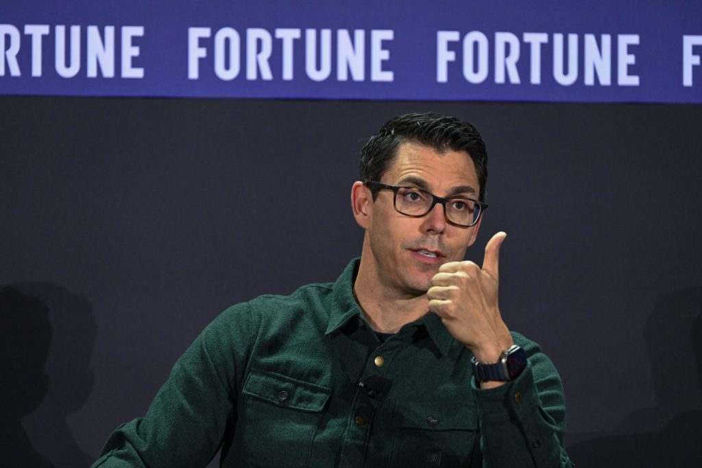 Amazon will launch AI-powered smart classes for delivery drivers amid ...