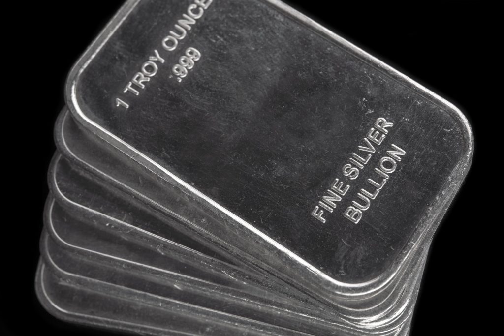 Silver prices continue soaring as debt and geopolitical fears send ...