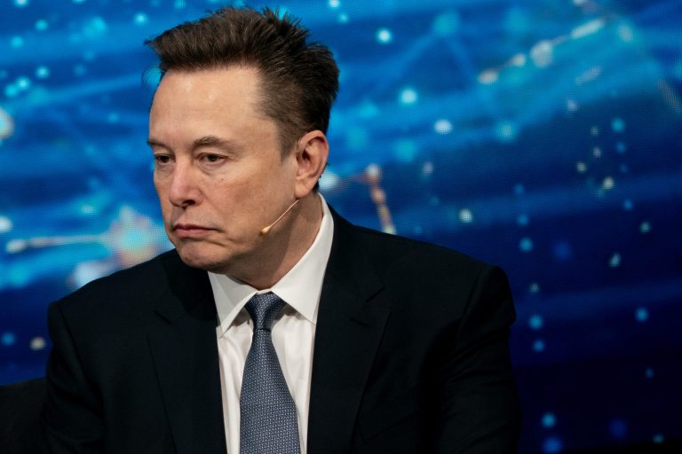 Elon Musk says Tesla owners will soon be able to text while driving ...