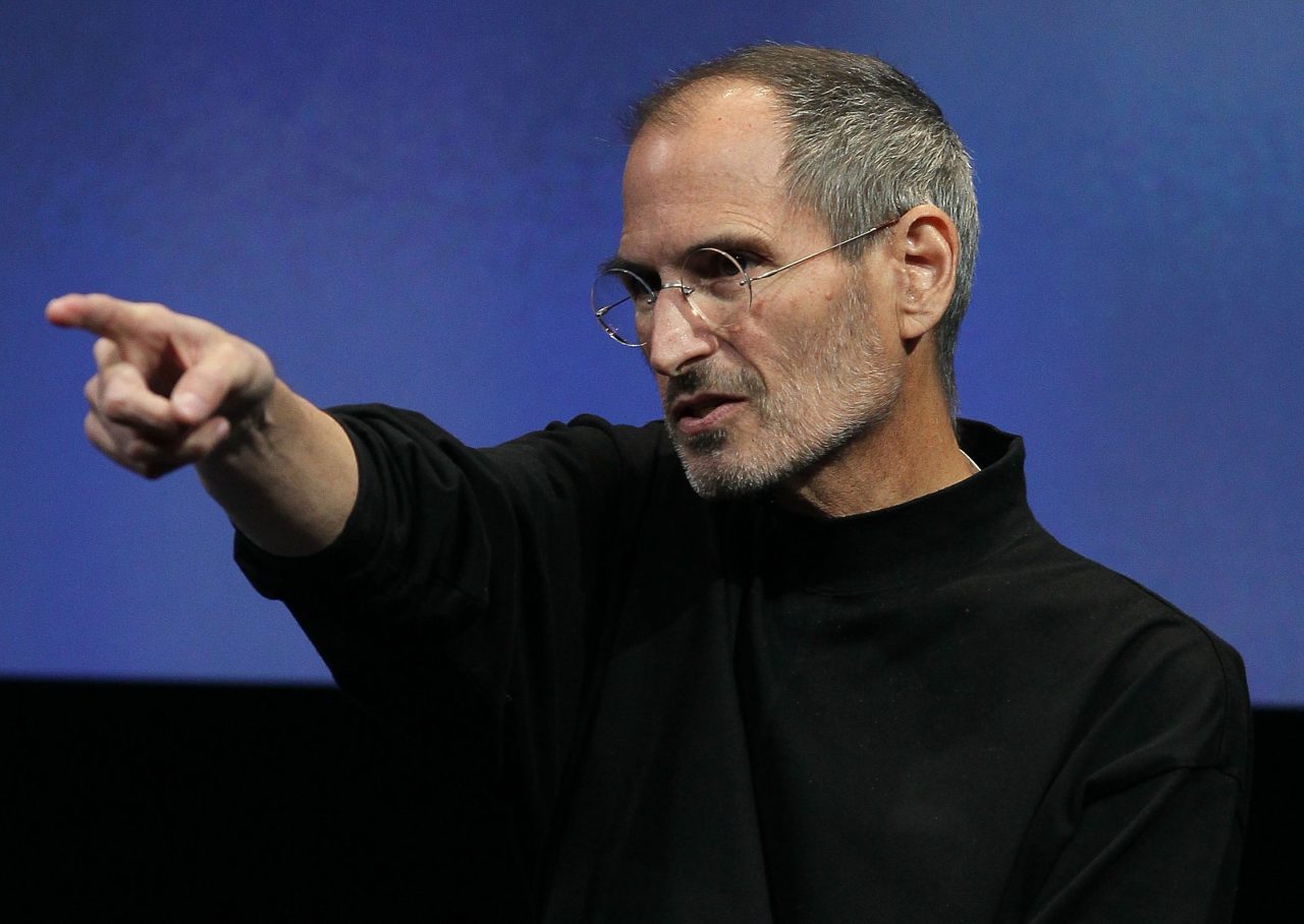 Airbnb CEO says Steve Jobs taught him that obsessing over details isn’t ...