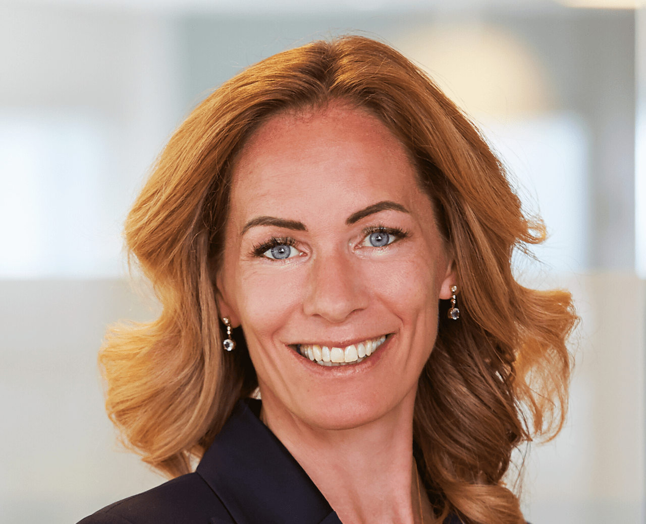 Louisa Loran advises boards and leadership teams on transformation ...