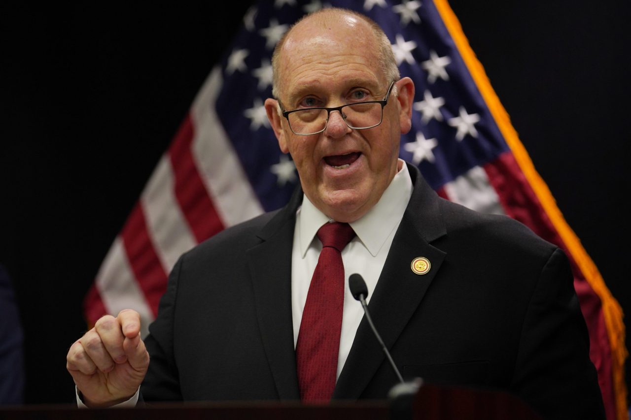 Trump's border czar says 'small' security force will remain in ...