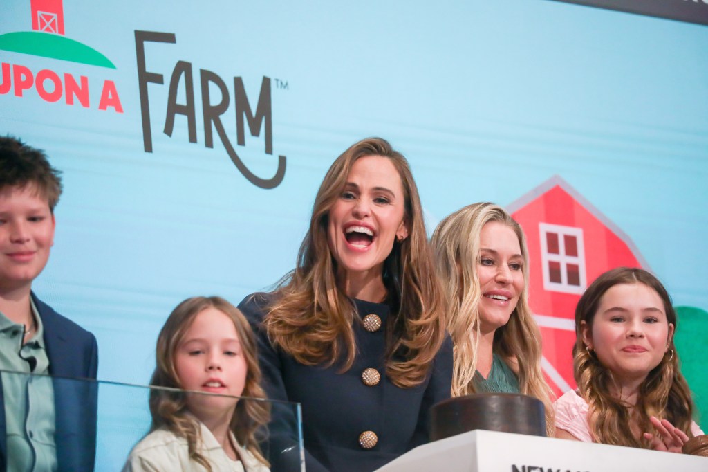 Jennifer Garner’s Once Upon a Farm IPO jumps 40% as the company raises ...