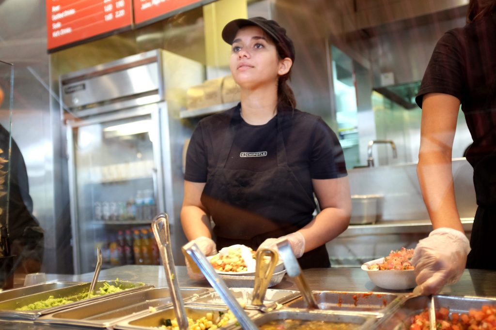 Chipotle CEO Scott Boatwright says most diners make over $100k so he's ...