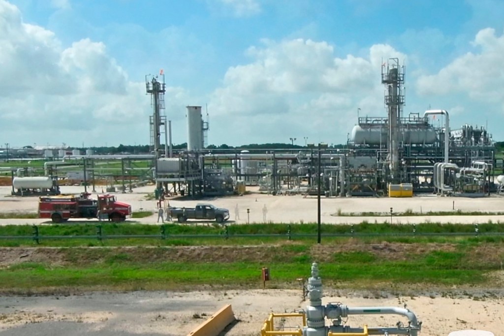 Despite rising prices, Trump downplays need to tap Strategic Petroleum ...