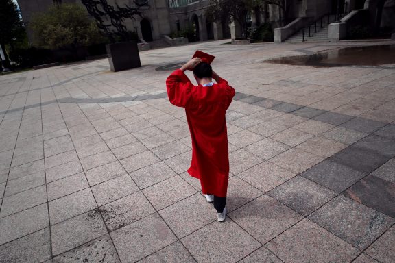 With entry-level jobs vanishing, Gen Z grads are ditching corporate ...