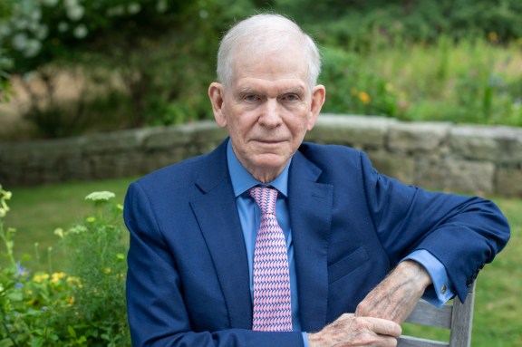 Legendary investor says the AI boom masks a deeper crisis: Falling ...