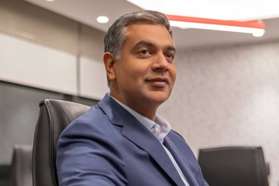 CEO of a $25.9 billion bank had his AI clone lead the company’s ...
