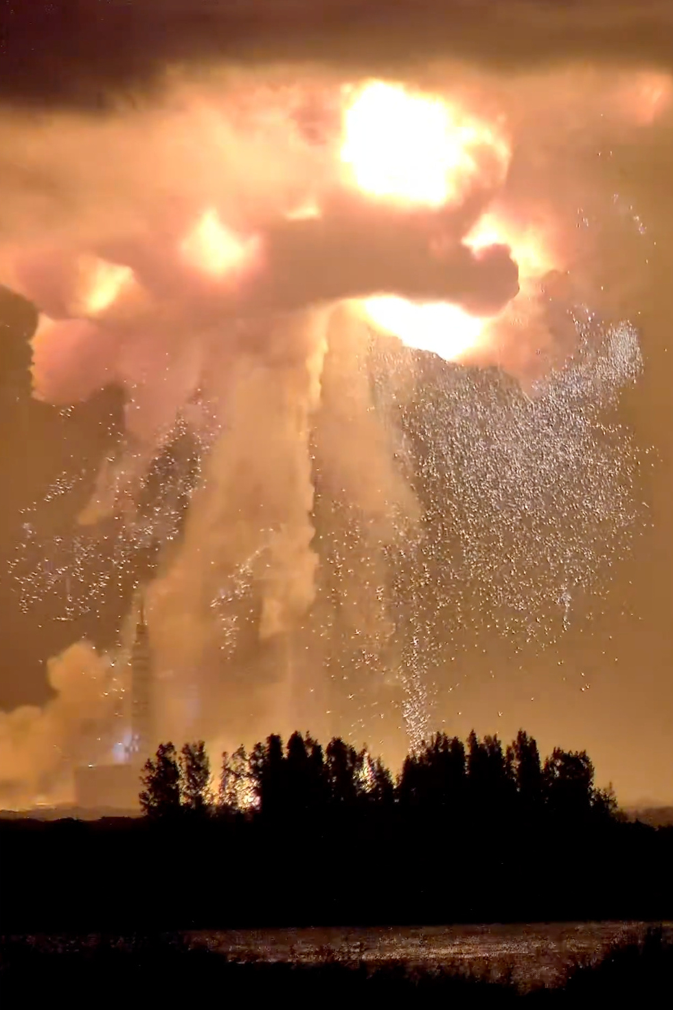 After Blue Origin rocket explosion, NASA's entire moon exploration ...