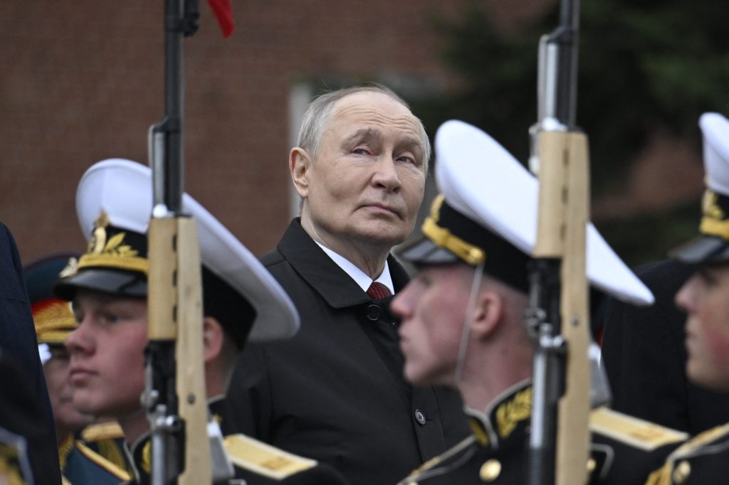 Former top Russian official admits the country is over Putin and can ...