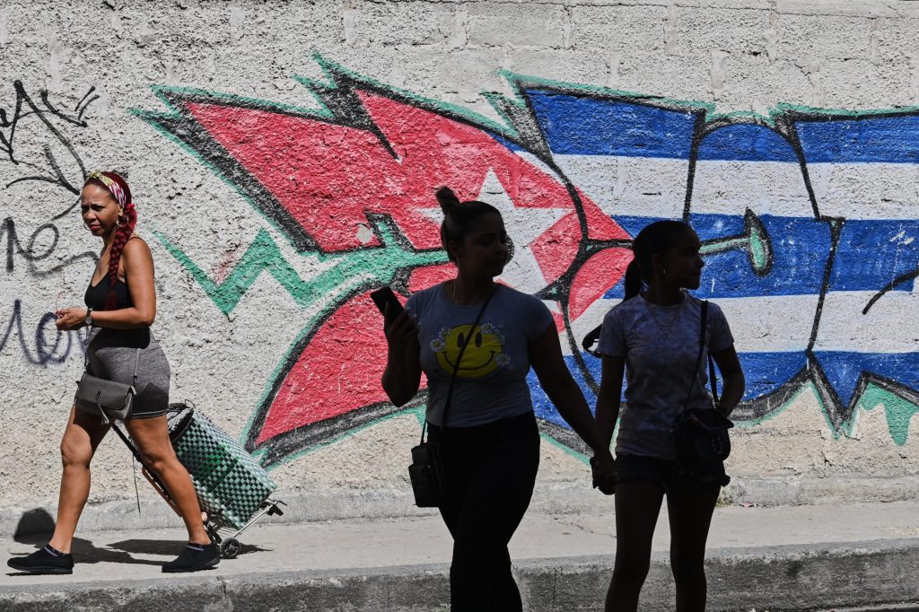 Trump's Cuba sanctions force the island's biggest economic shift since ...