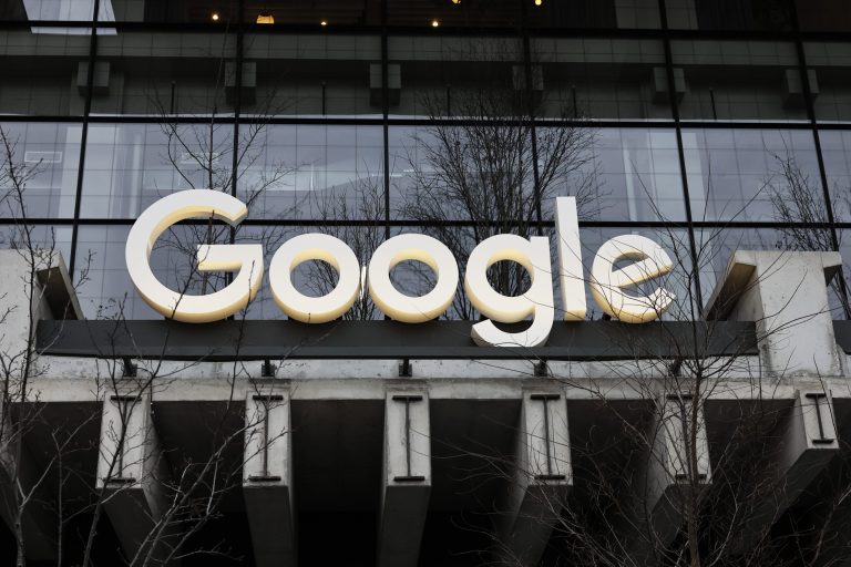 AI’s mega stock deals raise specter of more shares than buyers | Fortune