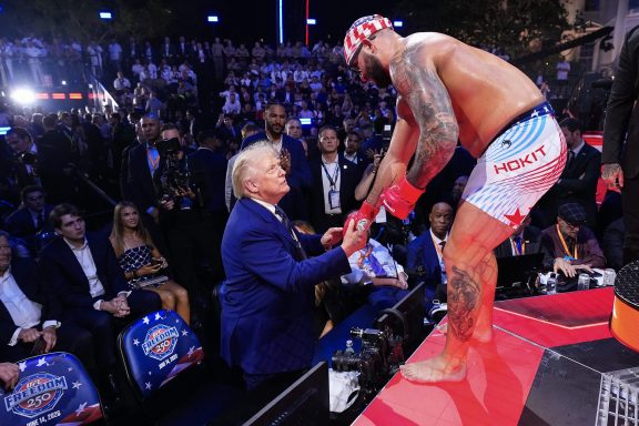 UFC fighters at the White House got Trump family stablecoins—and a ...