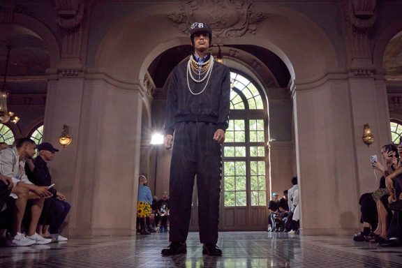 The most coveted accessory at Paris Fashion Week was an ice pack | Fortune
